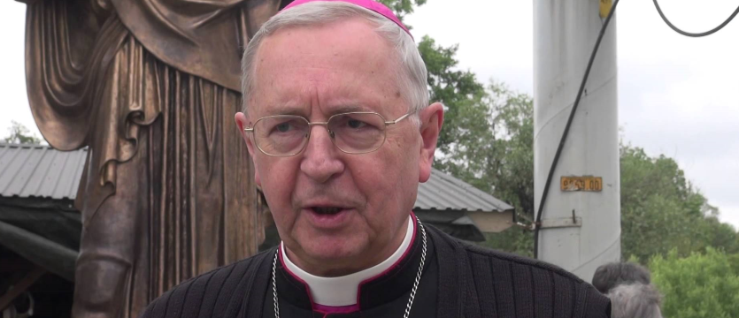 Abp Gądecki w Pradze: Potrzebujemy powrotu do źródeł chrzcielnej wiary ... Abp Gądecki w Pradze: Potrzebujemy powrotu do źródeł chrzcielnej wiary ...