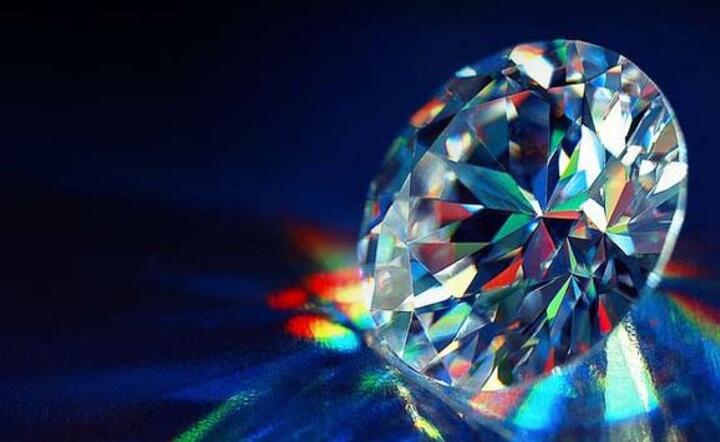 Rekordowa cena za diament - wGospodarce.pl Rekordowa cena za diament - wGospodarce.pl