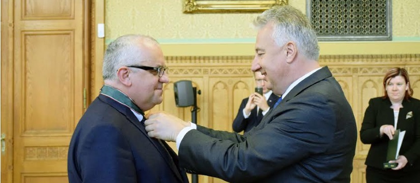 Adam Lipiński odznaczony przez prezydenta Węgier. ZOBACZ ZDJĘCIA