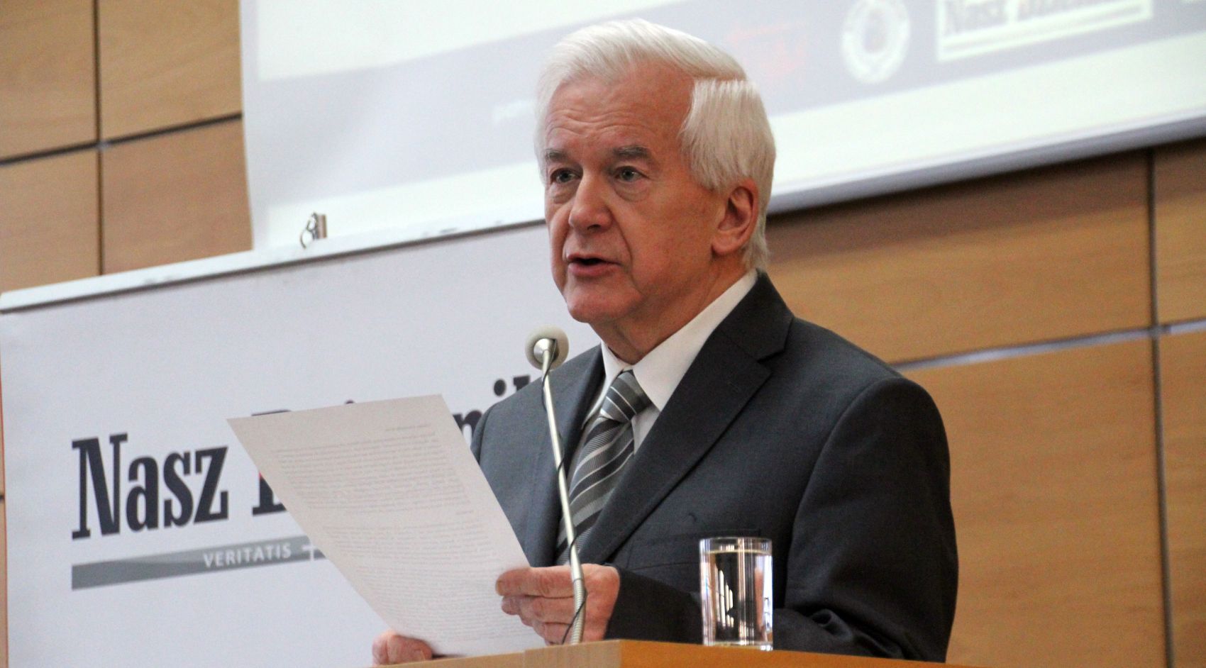 NASZ WYWIAD. Prof. Janusz Kawecki: Musimy doprowadzić do pełnego ...