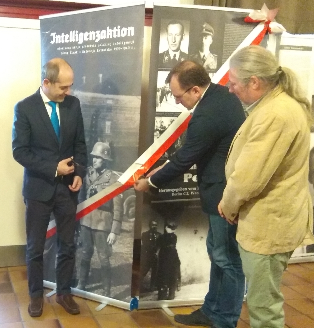 Uroczyste otwarcie wystawy „Intelligenzaktion” w Essen