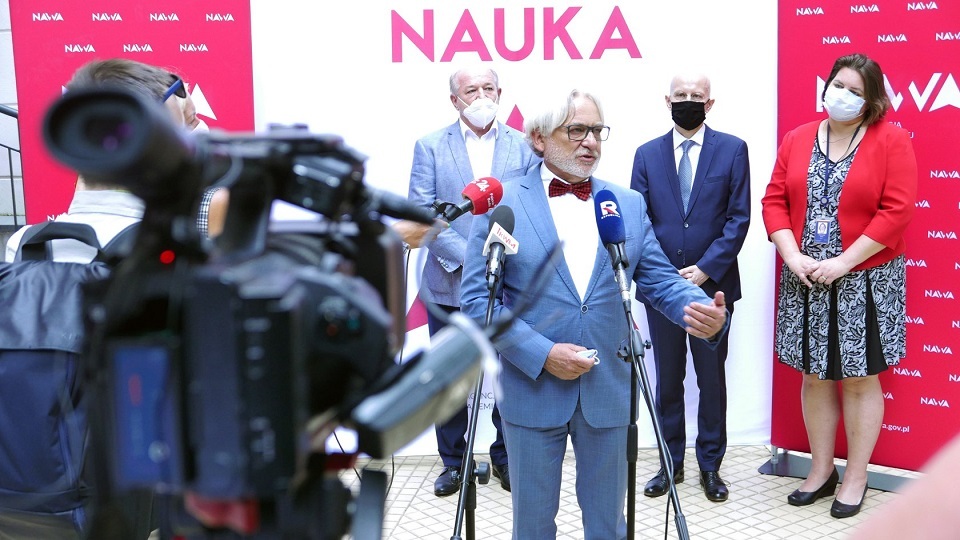 Maksymowicz odchodzi z rządu. "Ojczyzna potrzebuje lekarzy"