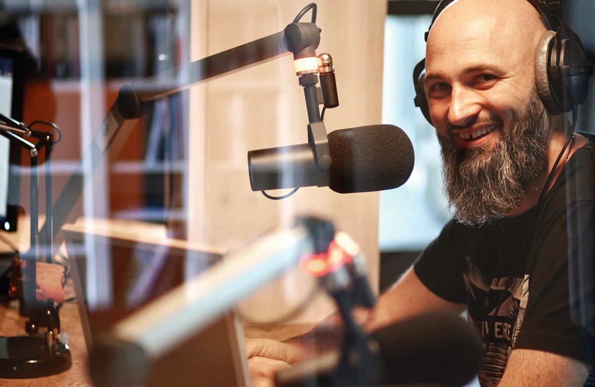 WYWIAD "SIECI". Ks. Olszewski: Chcemy pomagać ofiarom