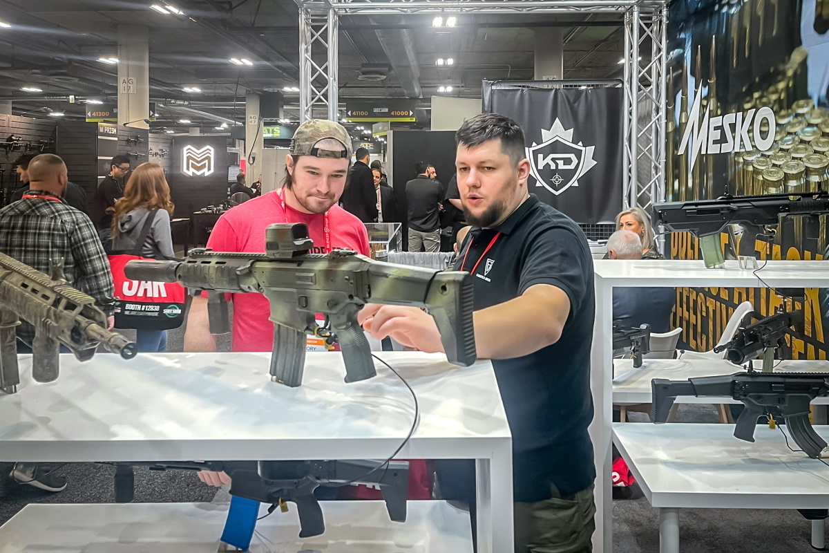 Duże zainteresowanie karabinkiem GROT na targach w USA!