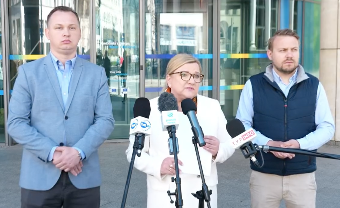 Solidarna Polska: Tusk chce maszerować za ekoszaleństwem