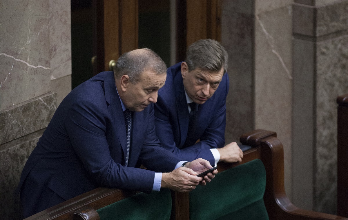 Witczak spadł na 7. miejsce na liście KO. "Potwarz"