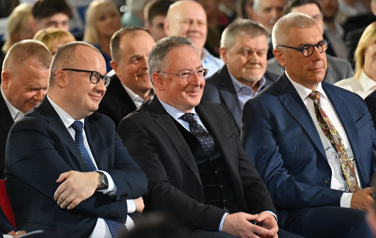 Seans pogardy. Bodnar, Giertych i Sienkiewicz w Kielcach