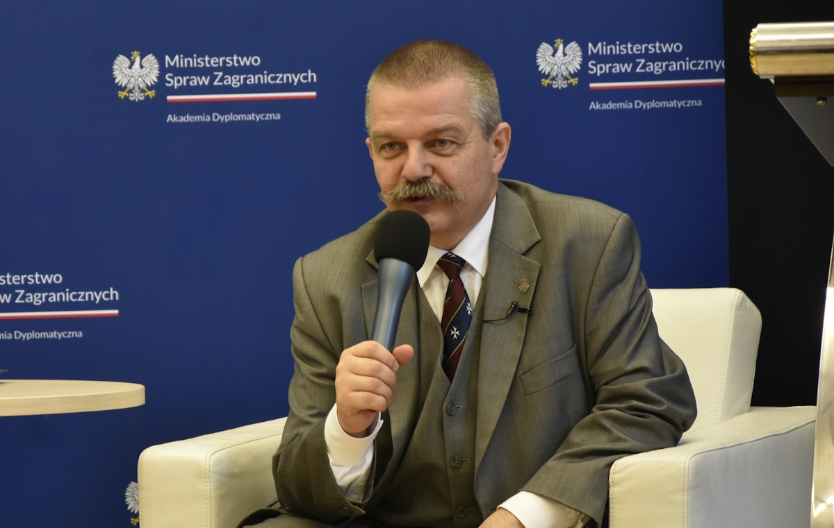 Prof. Żurawski vel Grajewski punktuje exposé Sikorskiego!