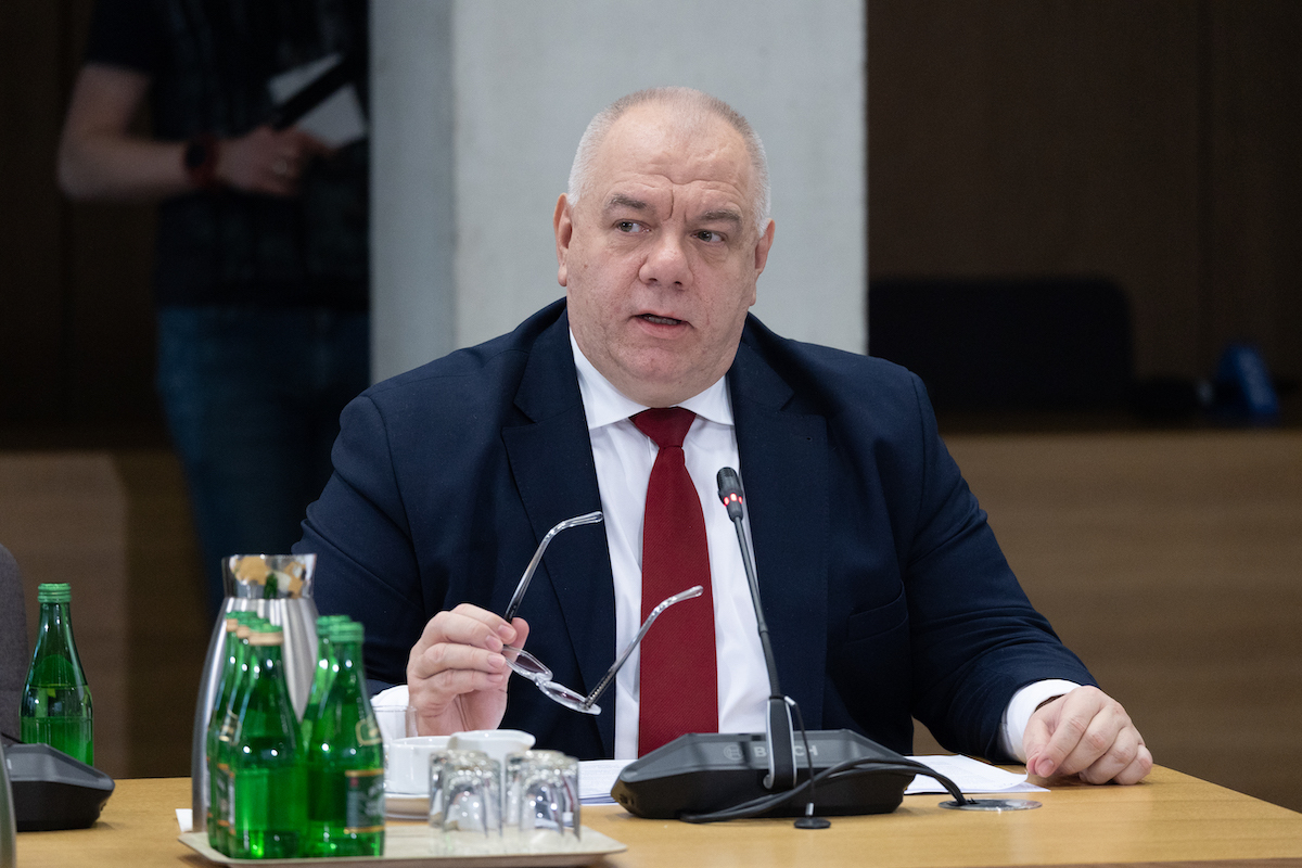 Sasin reaguje na działania MAP: Najtańszy populizm