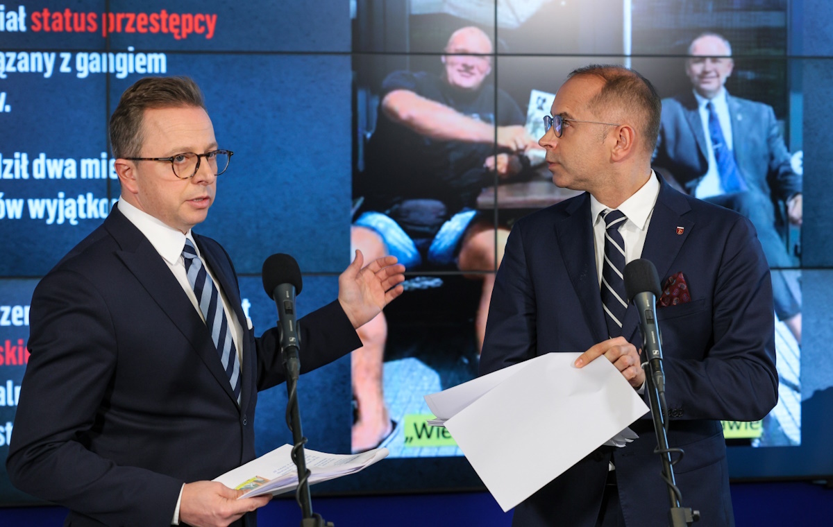 „Raport” o Nawrockim to taka akcja jak operacja „Mincemeat"