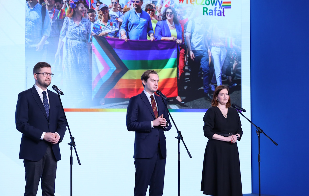 Priorytety Trzaskowskiego! Więcej na LGBT niż na Policję