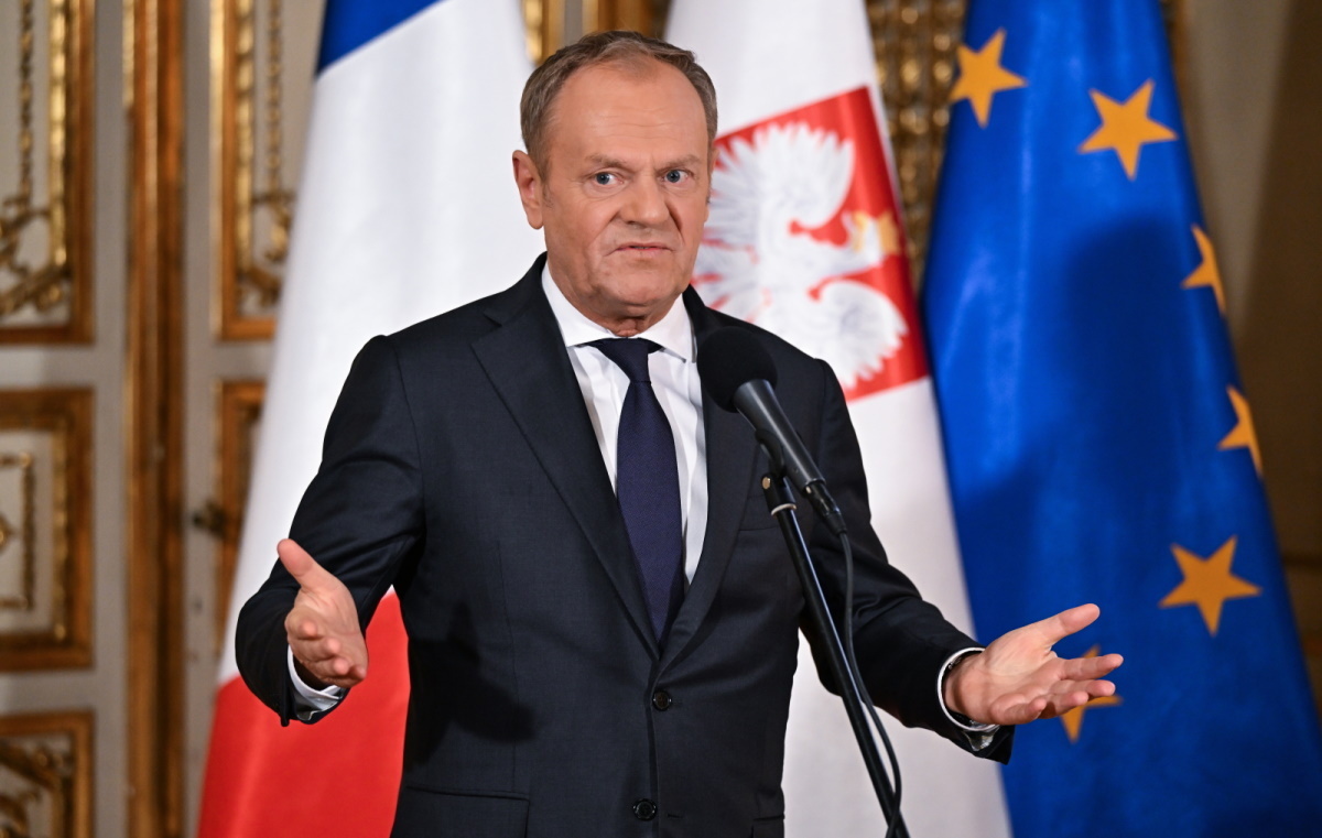 Poufne rozmowy Niemców z Tuskiem o zawracaniu migrantów