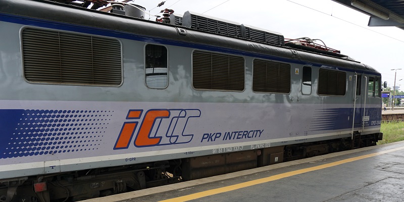 Niepełnosprawna całą podróż musiała spędzić na korytarzu przy toalecie ...