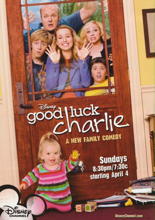 Gejowski DISNEY. Lesbijki w POWODZENIA CHARLIE! Hanna Montana zachwycona