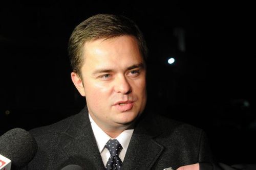 Adam Hofman w RMF FM: "Według rządu Tuska Polacy mają być jak Indianie ...