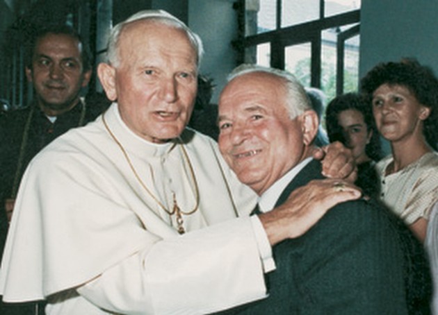 Zmarł Józef Mucha, kierowca kard. Karola Wojtyły. Dzięki jego ...