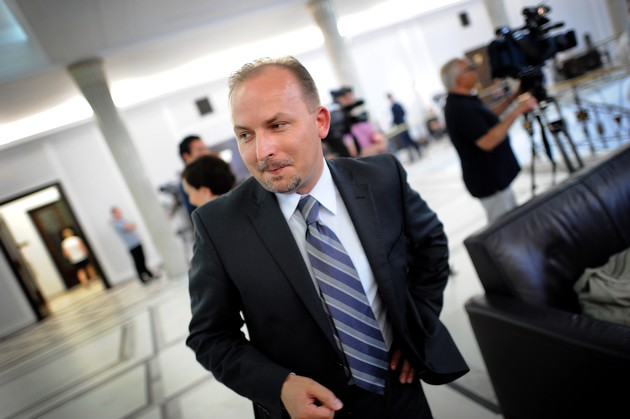 A jednak. Wyrzucony z Platformy poseł Robert Węgrzyn kandyduje w ...