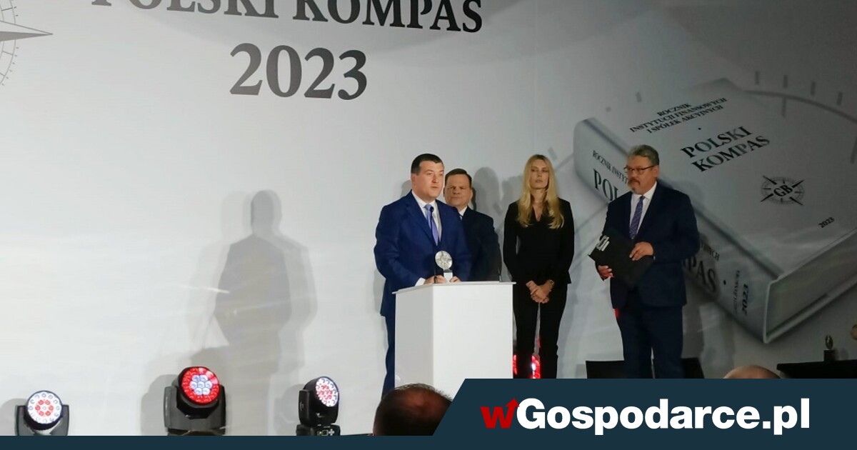 POLSKI KOMPAS 2023. Nagroda dla Leszka Skiby, prezesa Pekao ...